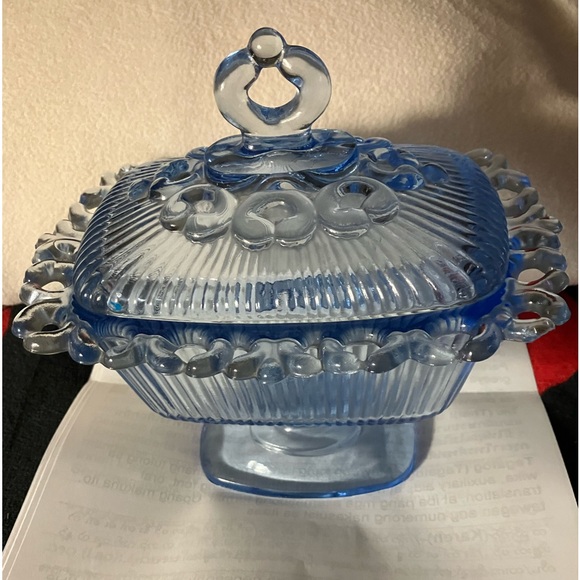Indiana Glass | Accents | Vintage Indiana Glass Lace Edged Pedestal ...